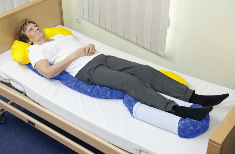 Basale Stimulation: mit speziellen Lagerungskissen